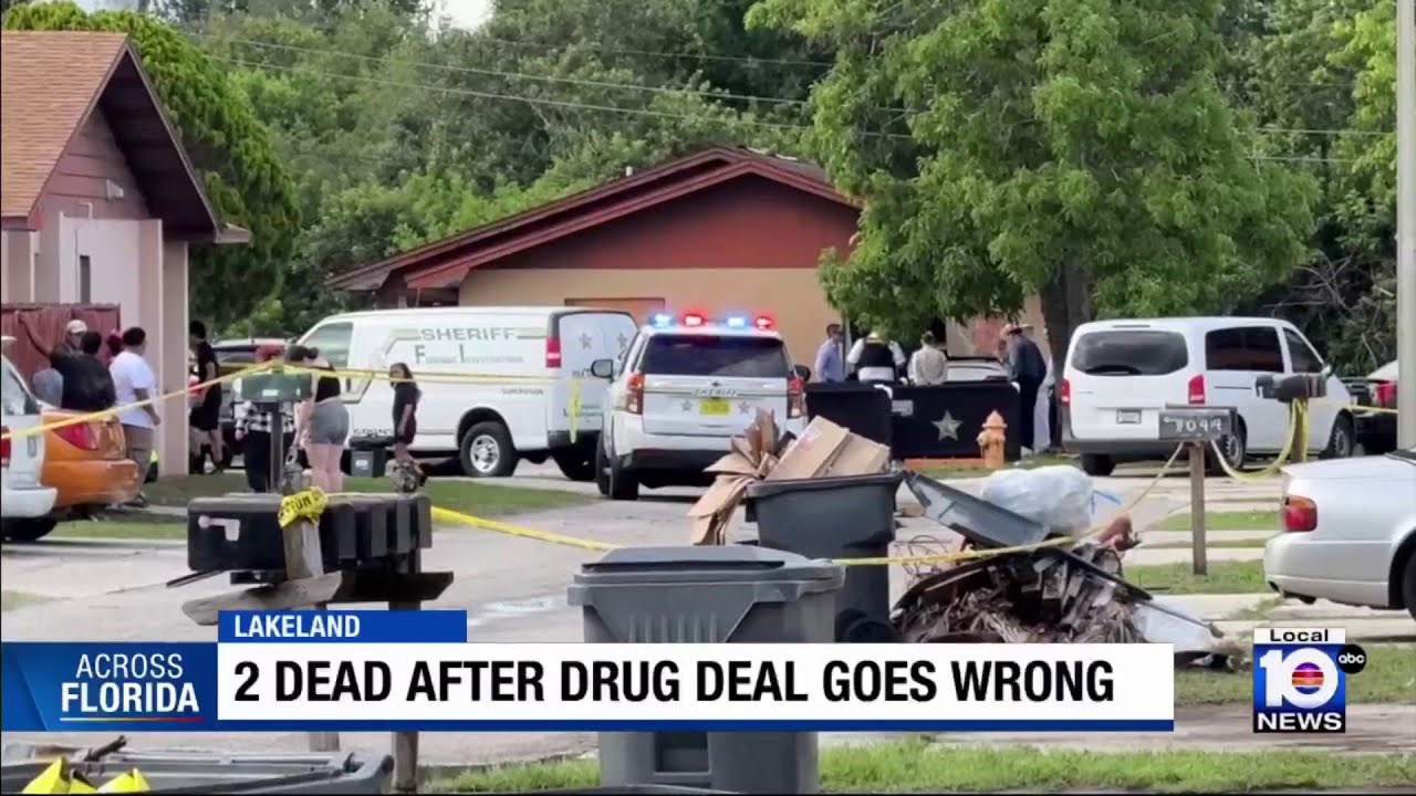 Innocent bystander among 2 killed after apparent botched drug deal ...