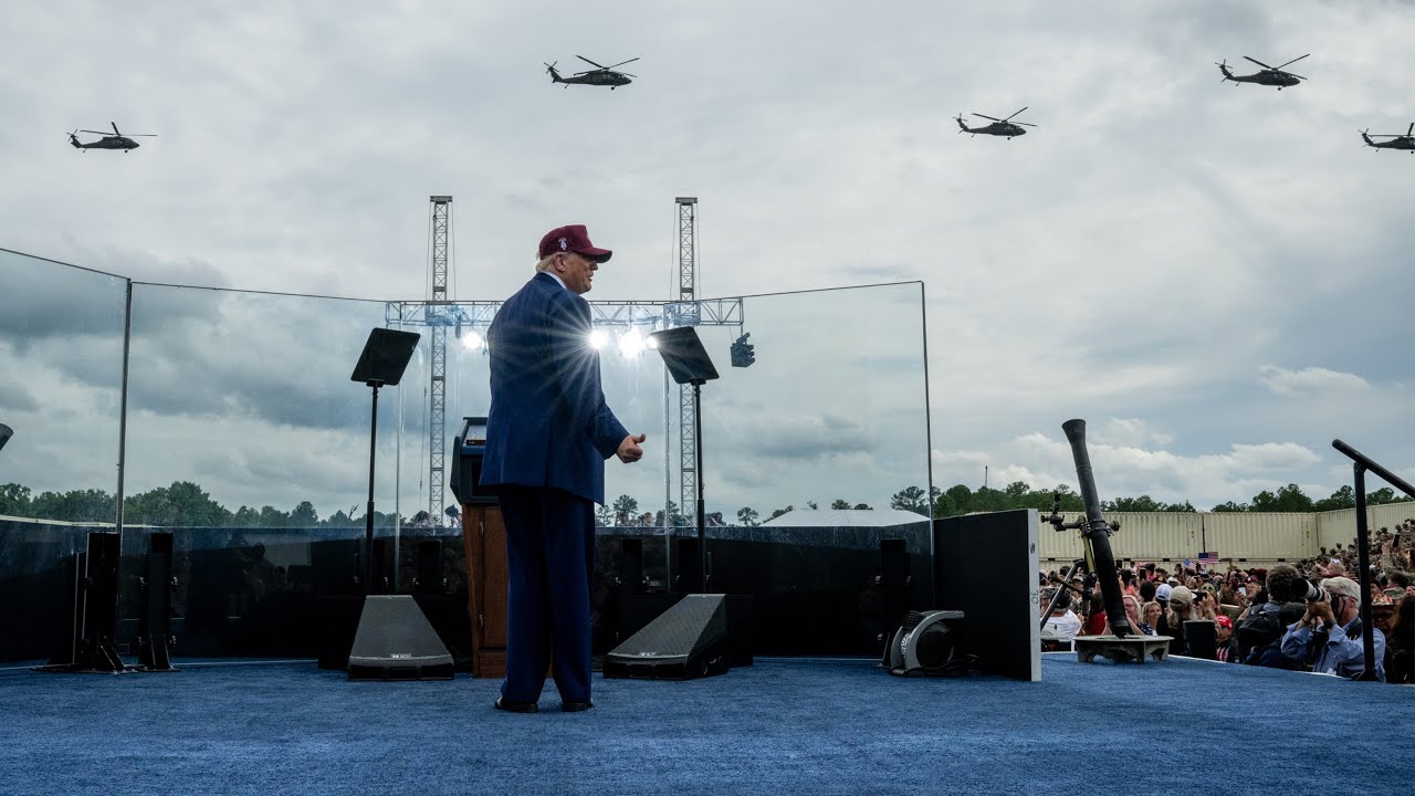 President Donald J. Trump Visits Fort Bragg - THE MIAMI METROPOLIS